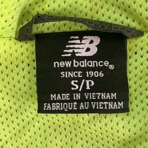New Balance | Jackets & Coats | Nwt New Balance Hooded Lightweight ...
